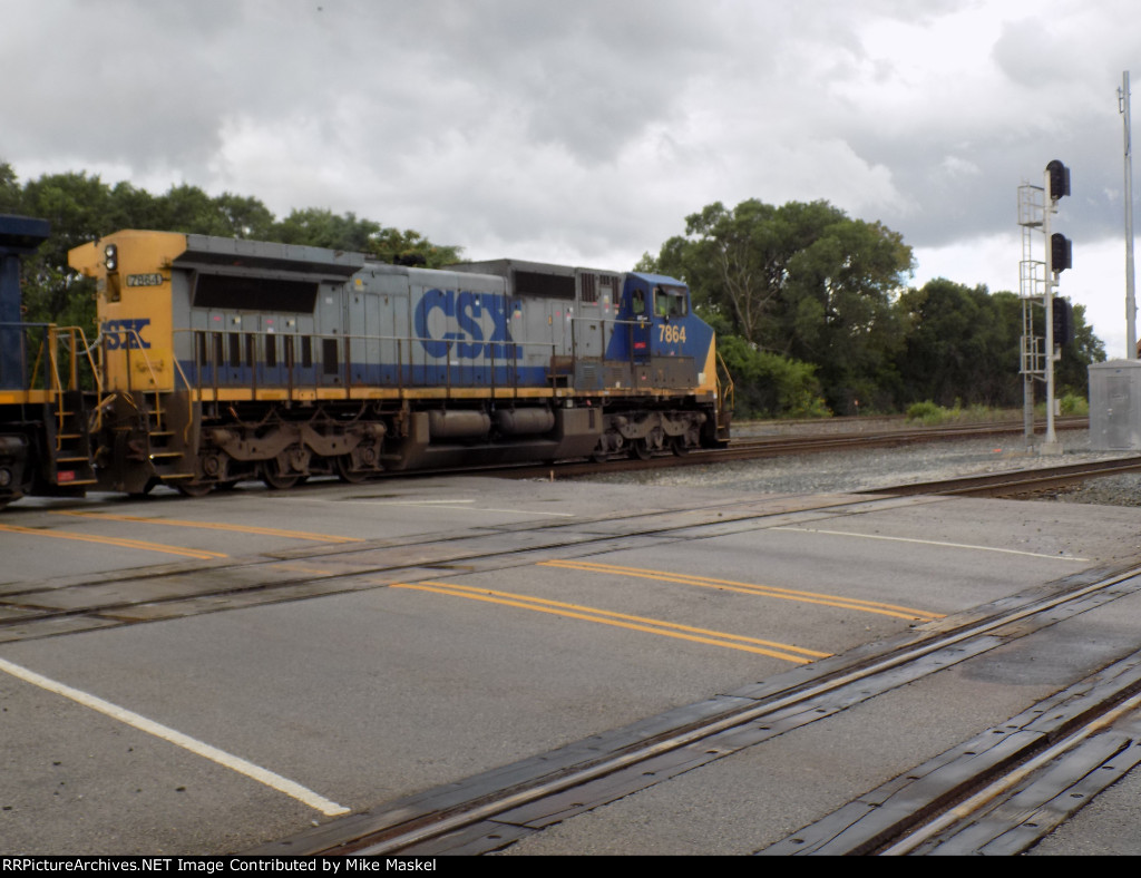 CSX 7864